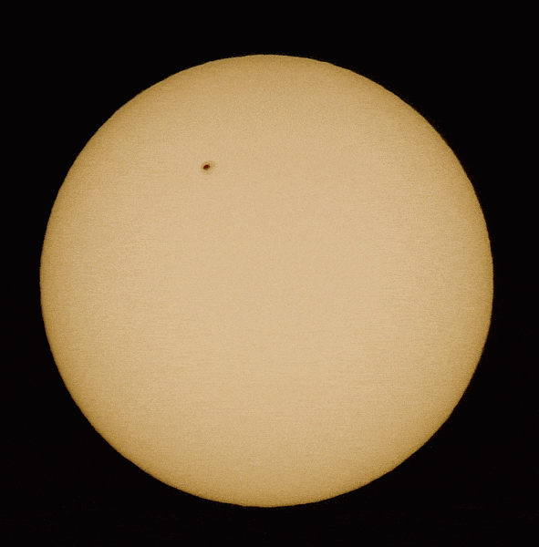 New Large Sunspot coming into view